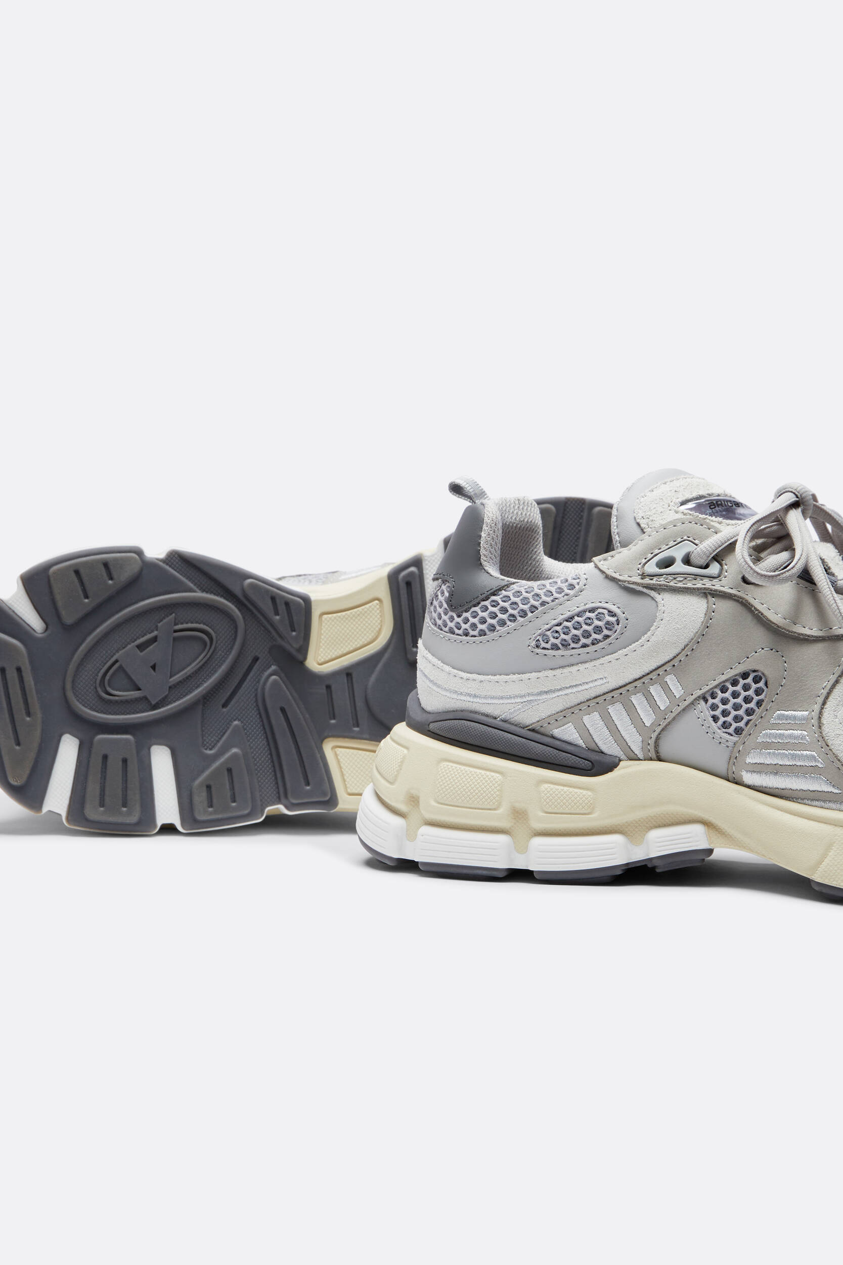 AXEL ARIGATO - Sphere Runner